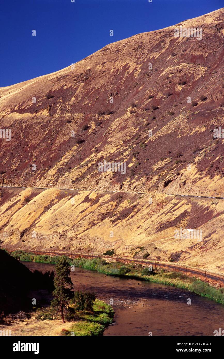 Yakima river canyon scenic byway hi-res stock photography and images ...