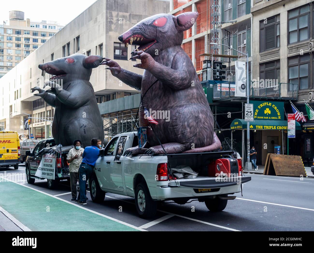 Inflatable rats hi-res stock photography and images - Alamy