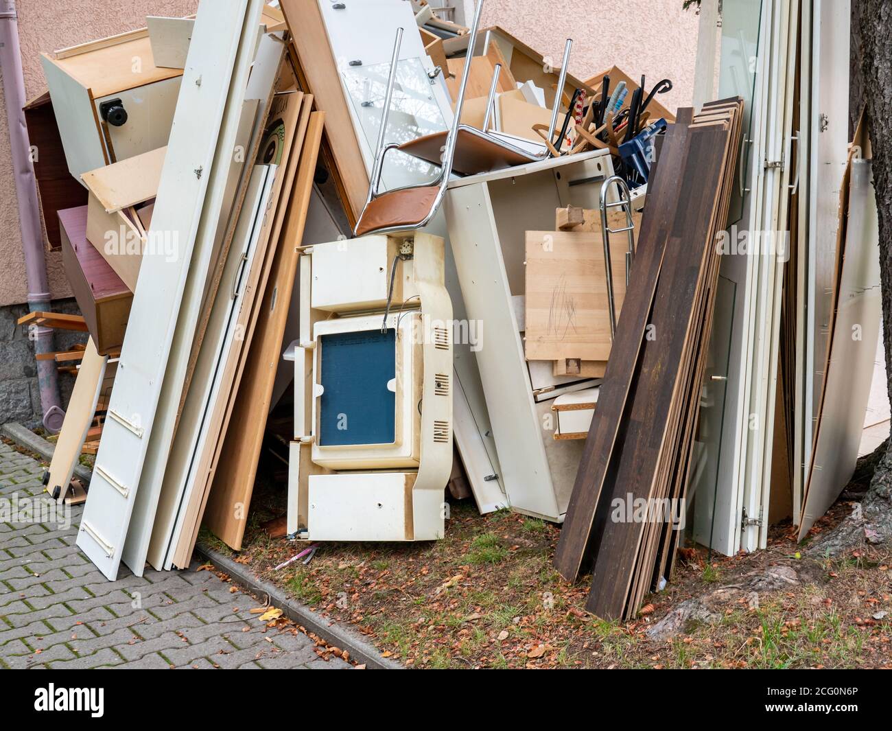 Bulky items hi-res stock photography and images - Alamy