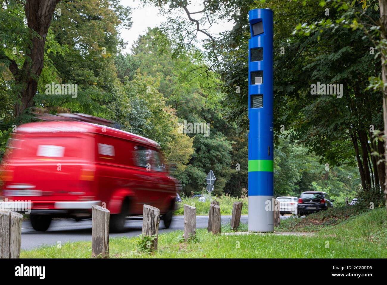 radar speed trap with car in motion, outdoors Stock Photo - Alamy