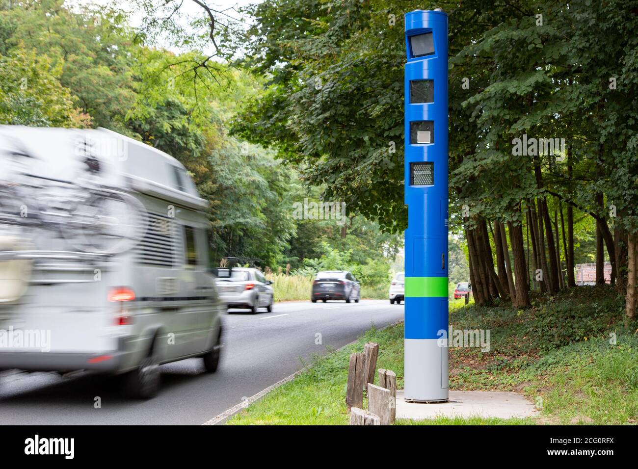 radar speed trap with car in motion, outdoors Stock Photo - Alamy