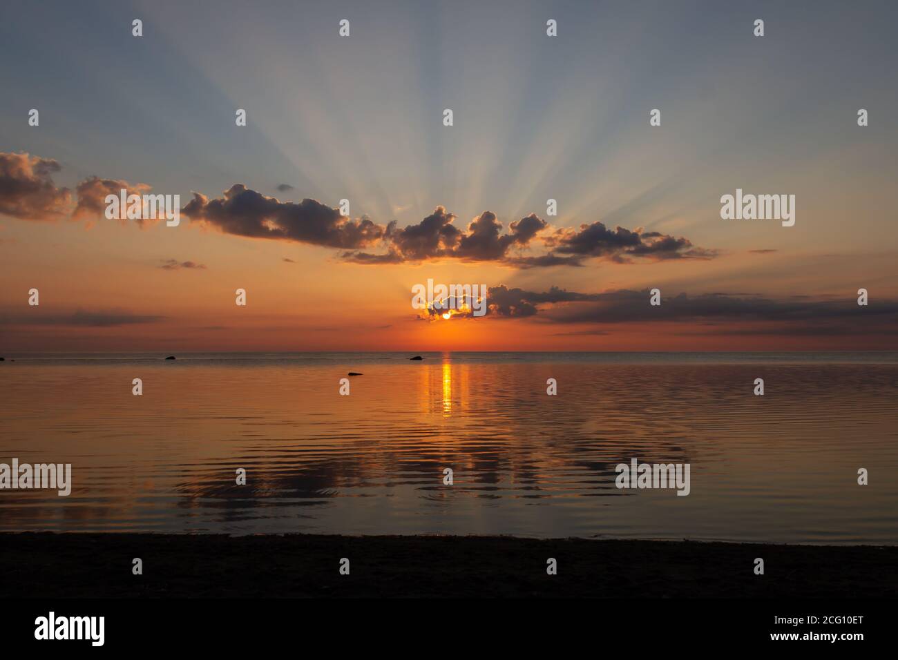 Reflection sun rays in sea hi-res stock photography and images - Alamy