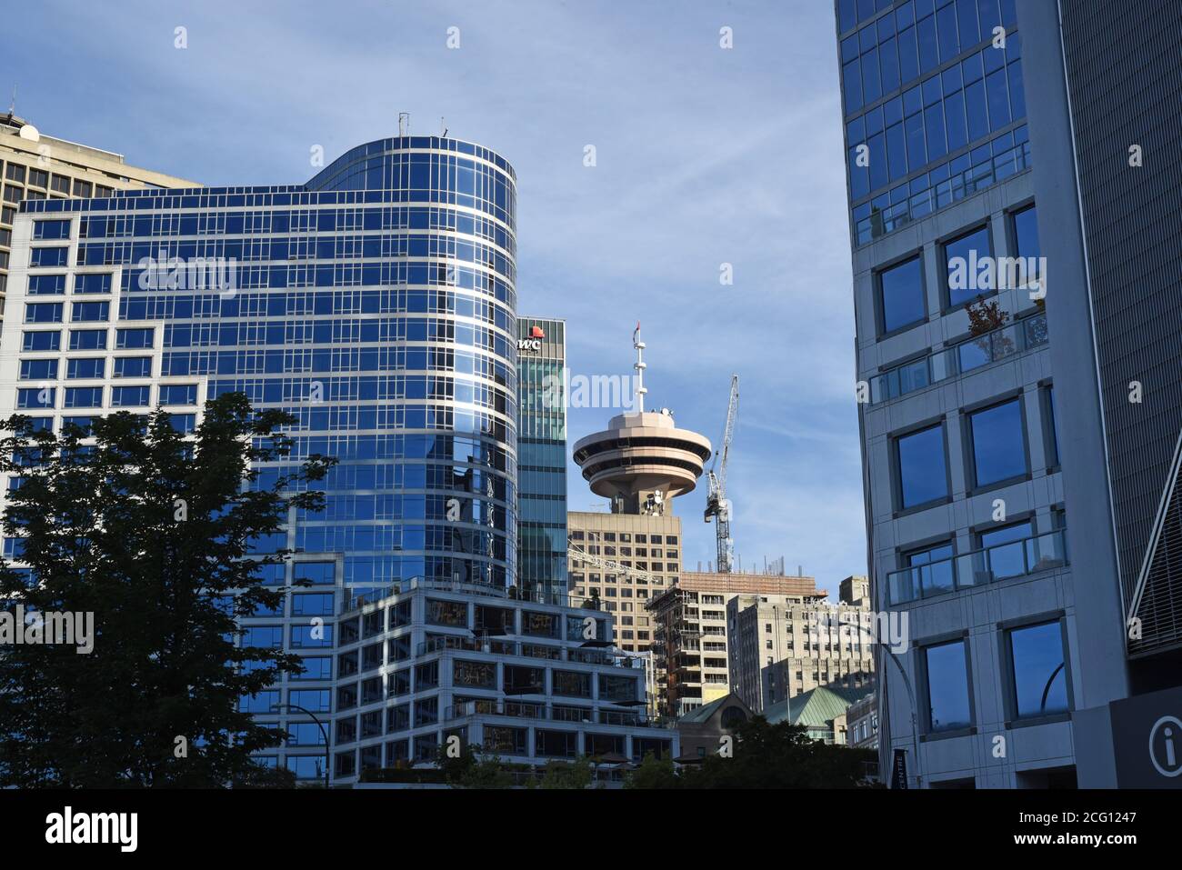 Top of vancouver revolving restaurant hi-res stock photography and ...
