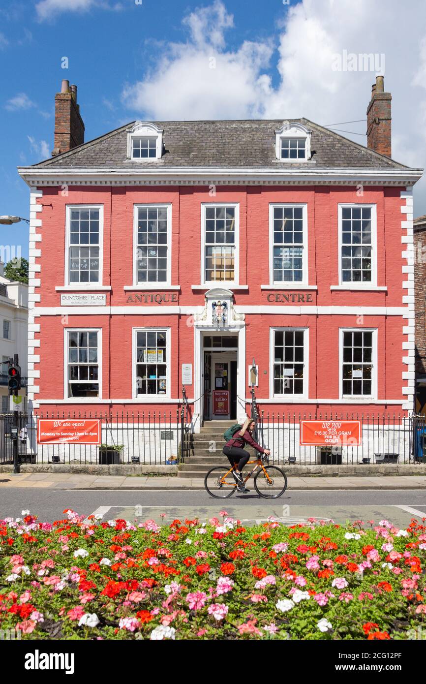 Antique Centre, Duncombe Place, York, North Yorkshire, England, United ...