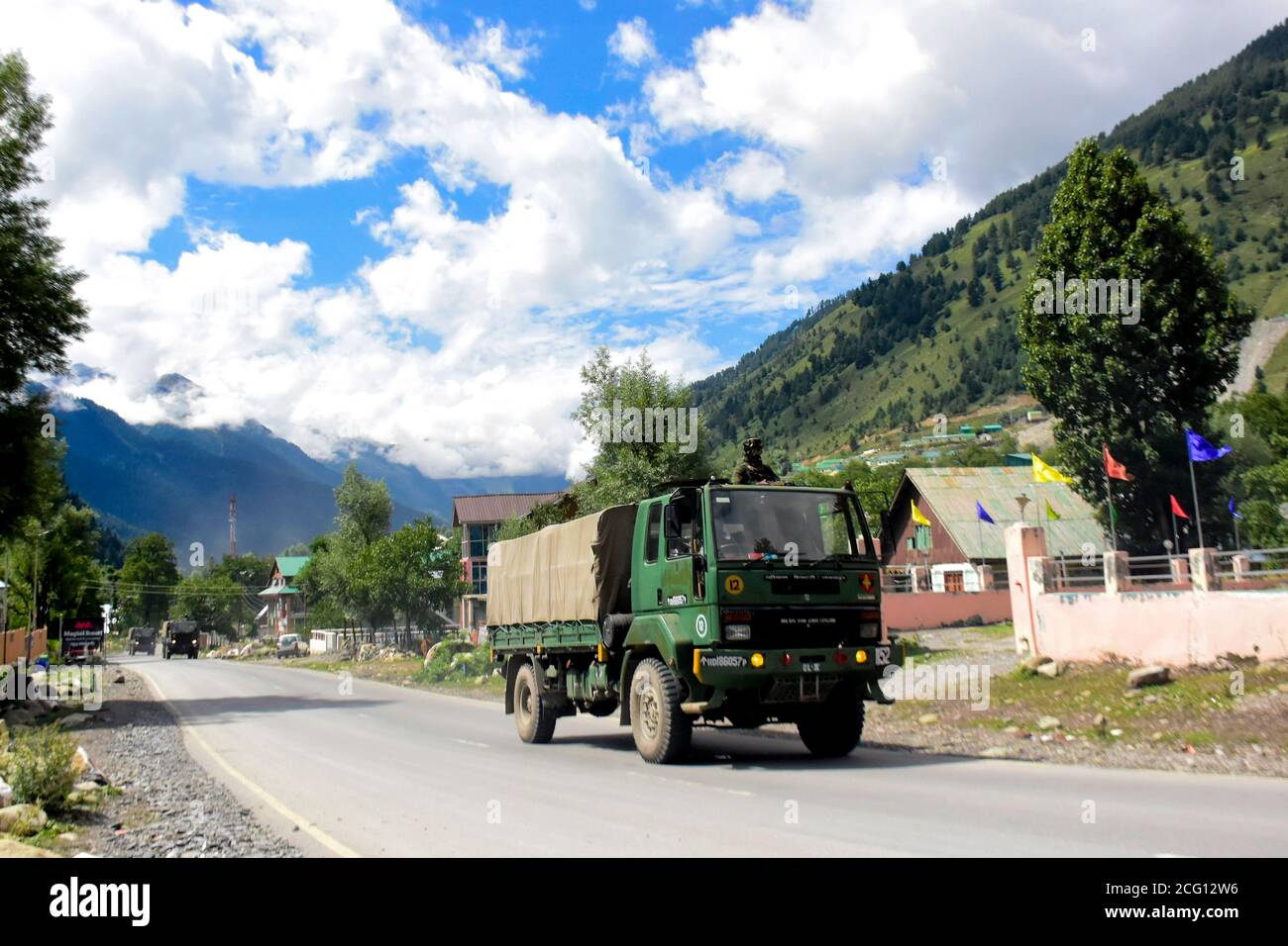 Gagangeer area of ganderbal district hi-res stock photography and ...