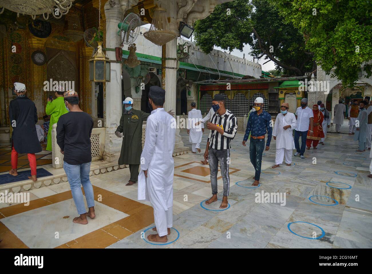 Ajmer dargah reopened hi-res stock photography and images - Alamy