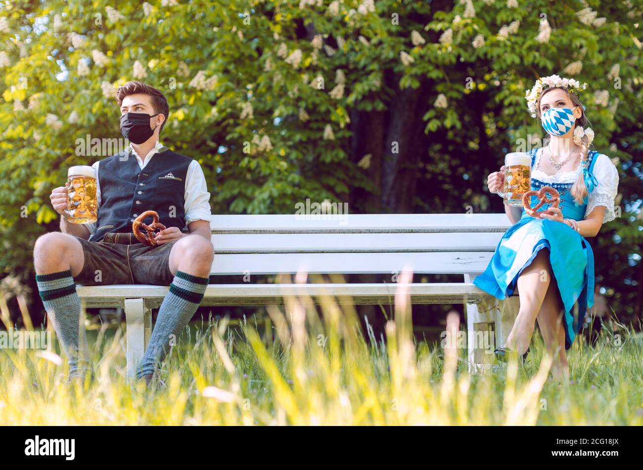 Social distancing in Bavaria at the beer garden Stock Photo - Alamy