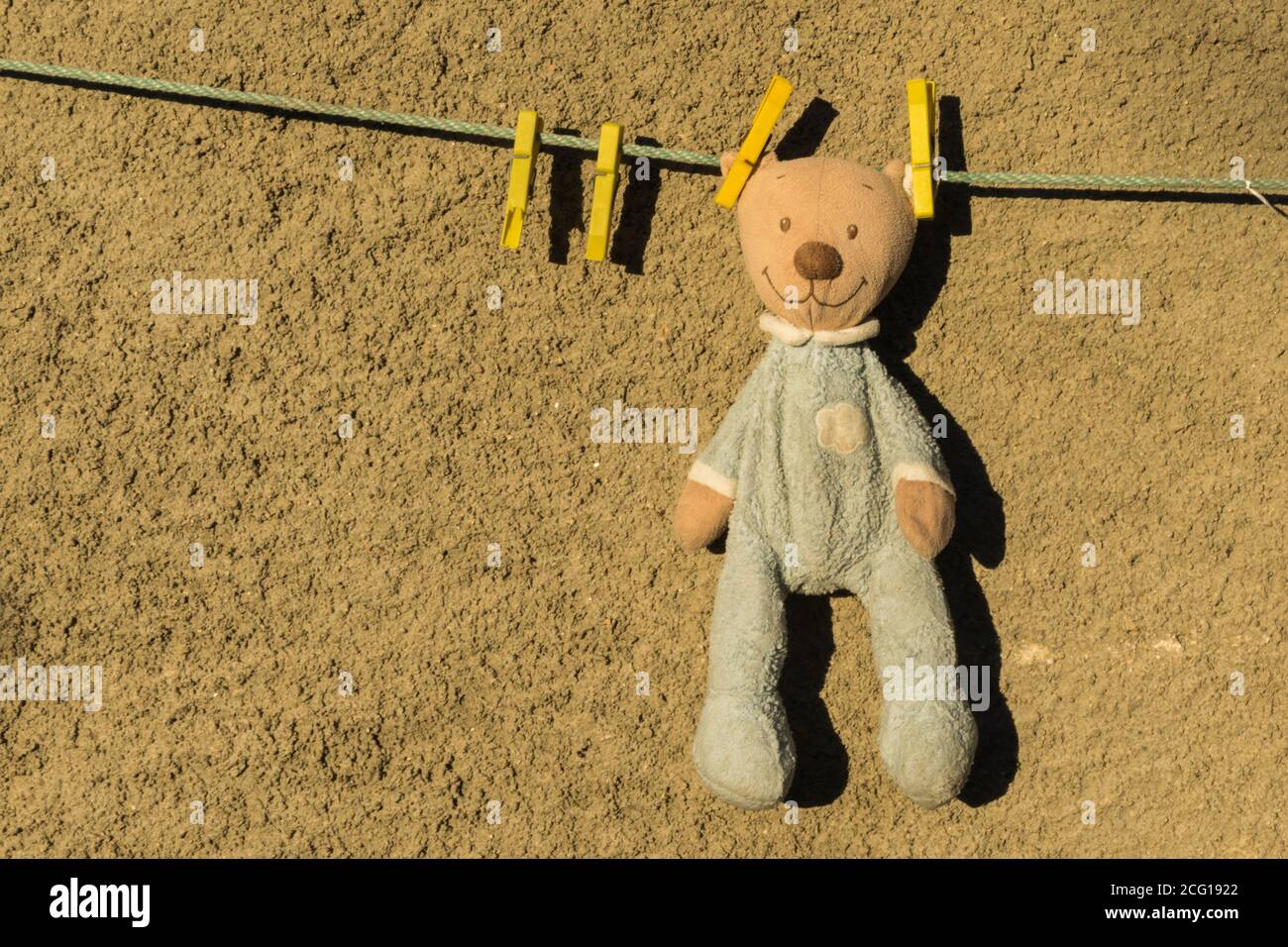 Toy bear animal line hi-res stock photography and images - Alamy