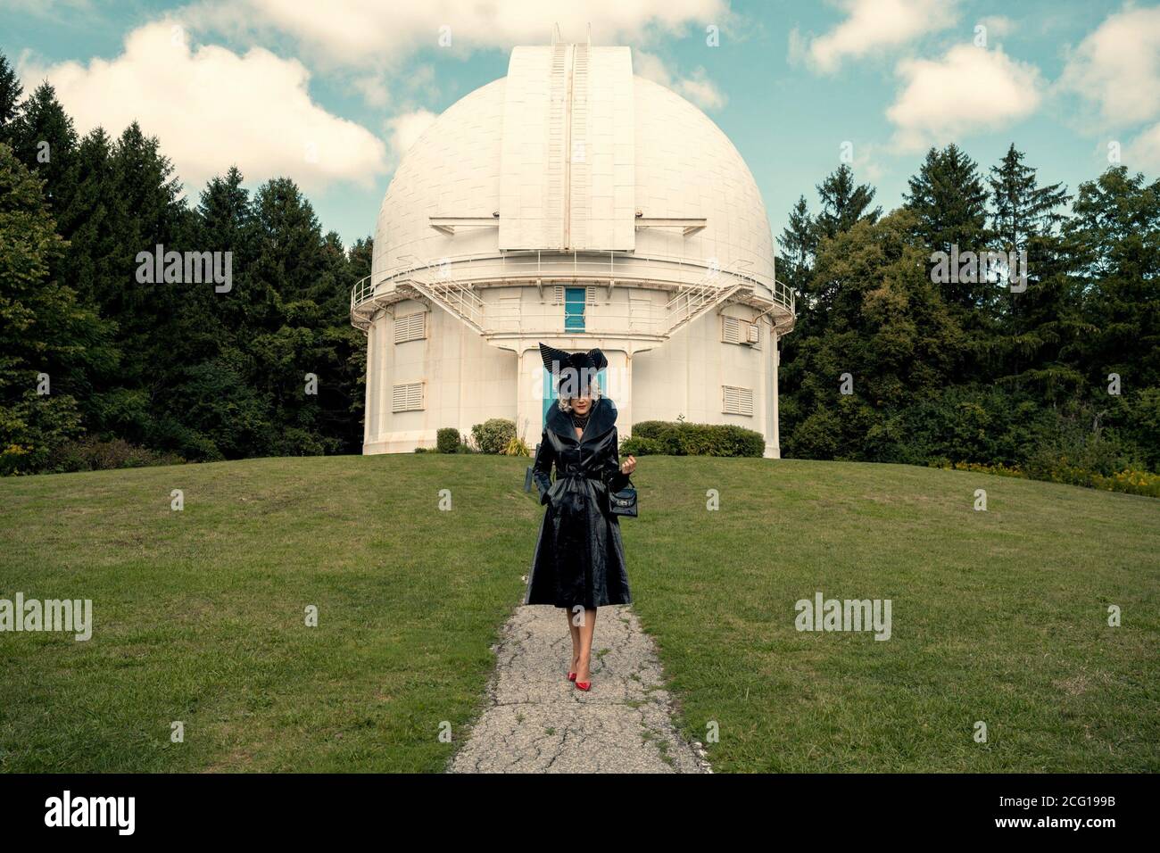 THE UMBRELLA ACADEMY, Kate Walsh, The Frankel Footage , (Season 2, ep ...