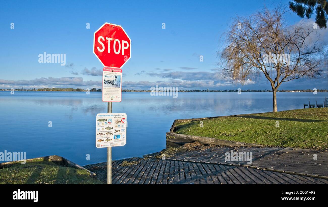 Stop signs australia hi-res stock photography and images - Alamy