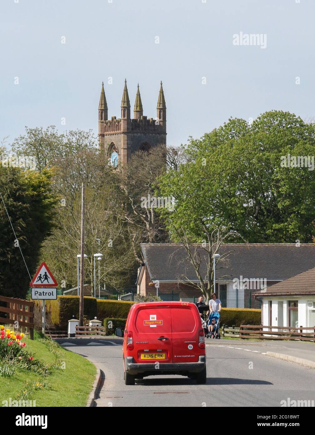 Small delivery van hi-res stock photography and images - Alamy
