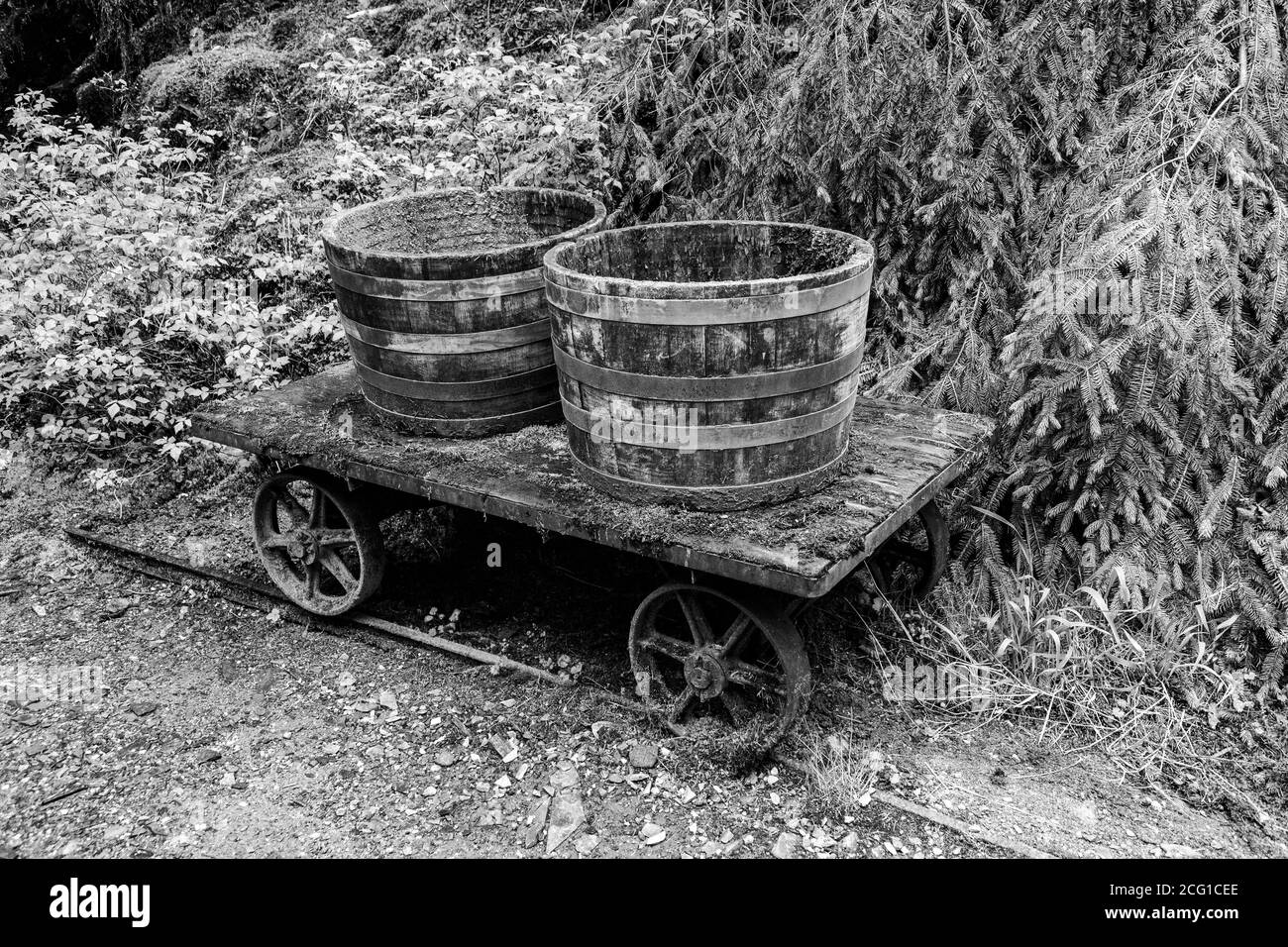 Old mining cart hi-res stock photography and images - Alamy