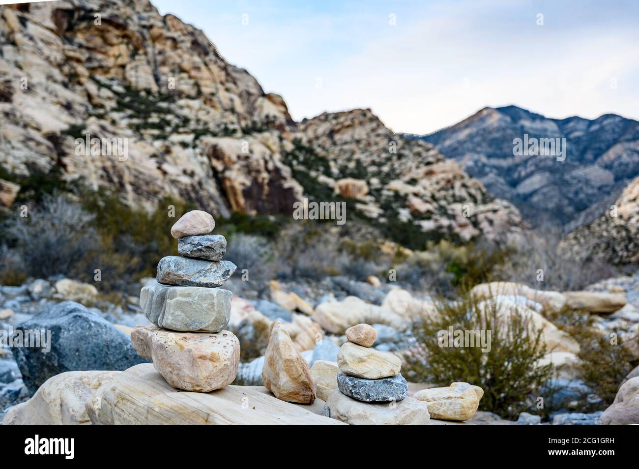 Balancing stones, desert hi-res stock photography and images - Alamy