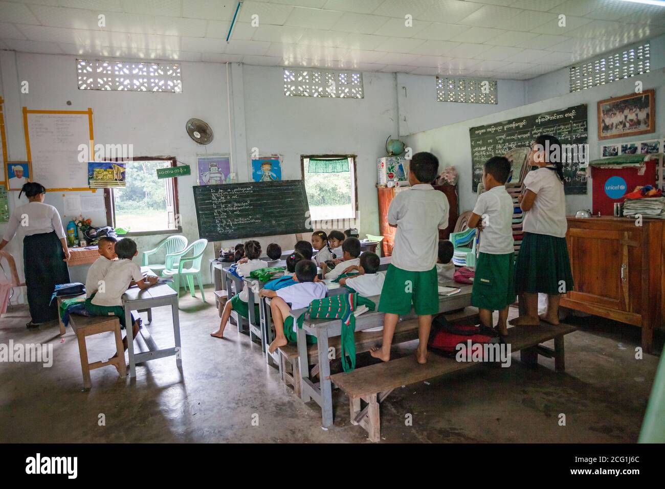 Schoolboy uniform myanmar hi-res stock photography and images - Alamy