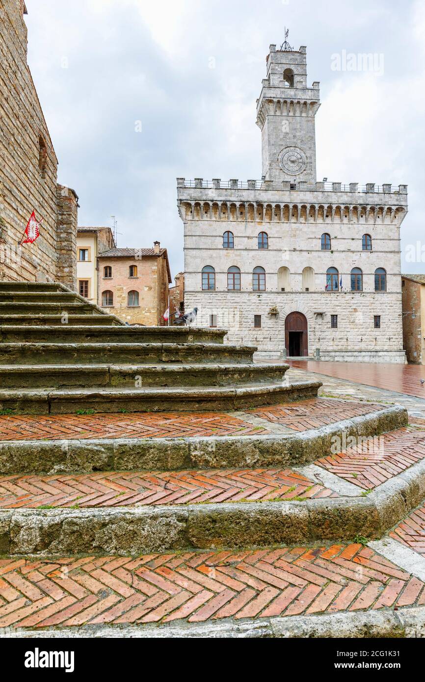 Stairs at a pizza with a palace in italy Stock Photo - Alamy