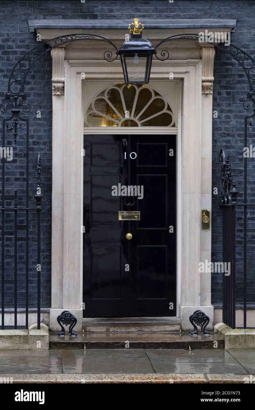 The official residence of the british prime minister hi-res stock ...