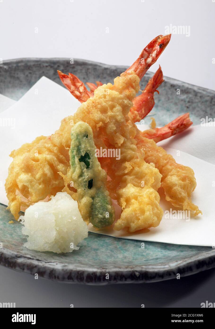 Prawn tempura hi-res stock photography and images - Alamy