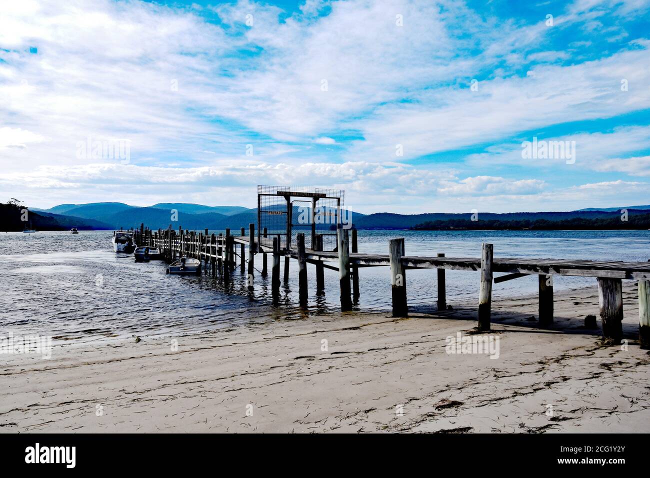 WATER VIEWS AUSTRALIA OLD JETTY Stock Photo - Alamy
