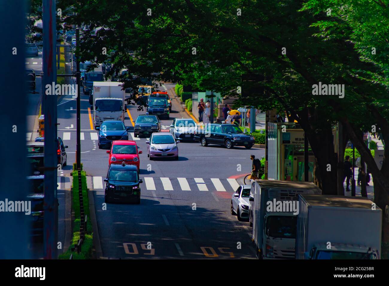 Omotesando road hi-res stock photography and images - Alamy