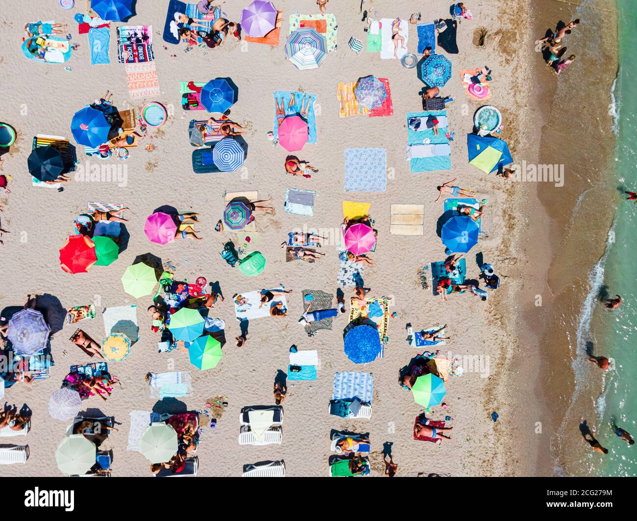 Seaside beach in summer hi-res stock photography and images - Alamy