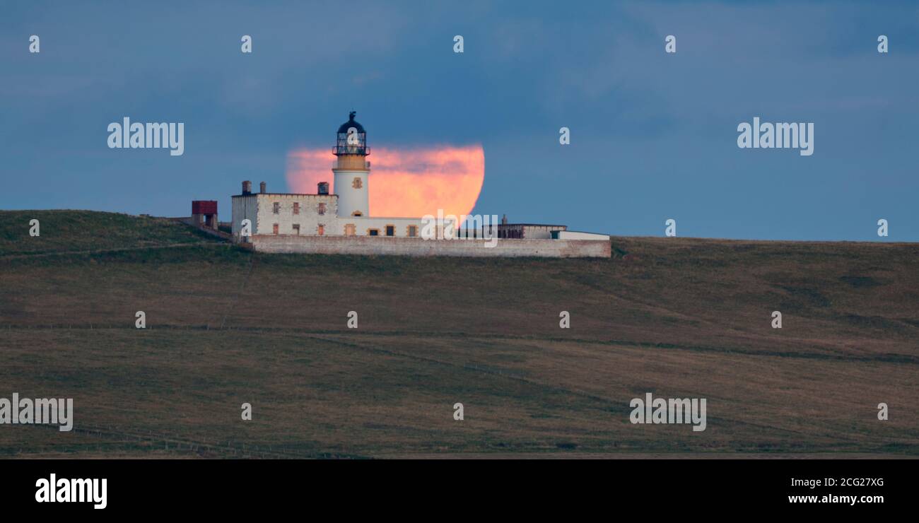 Moon zoom hi-res stock photography and images - Alamy