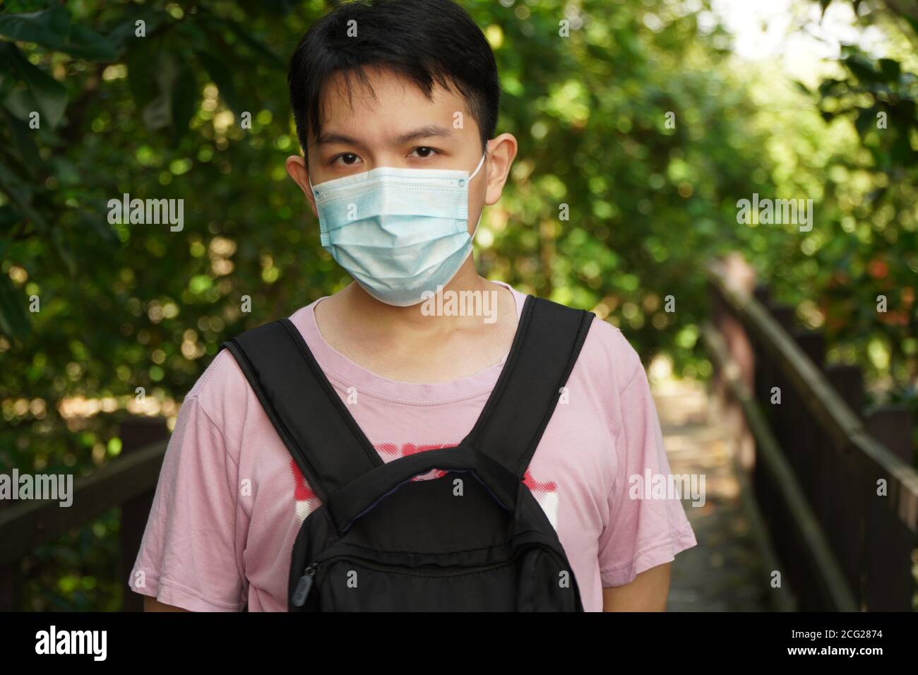 Asian wearing mask hi-res stock photography and images - Alamy