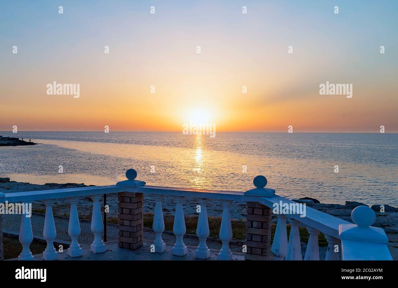 Sea view balcony hi-res stock photography and images - Alamy