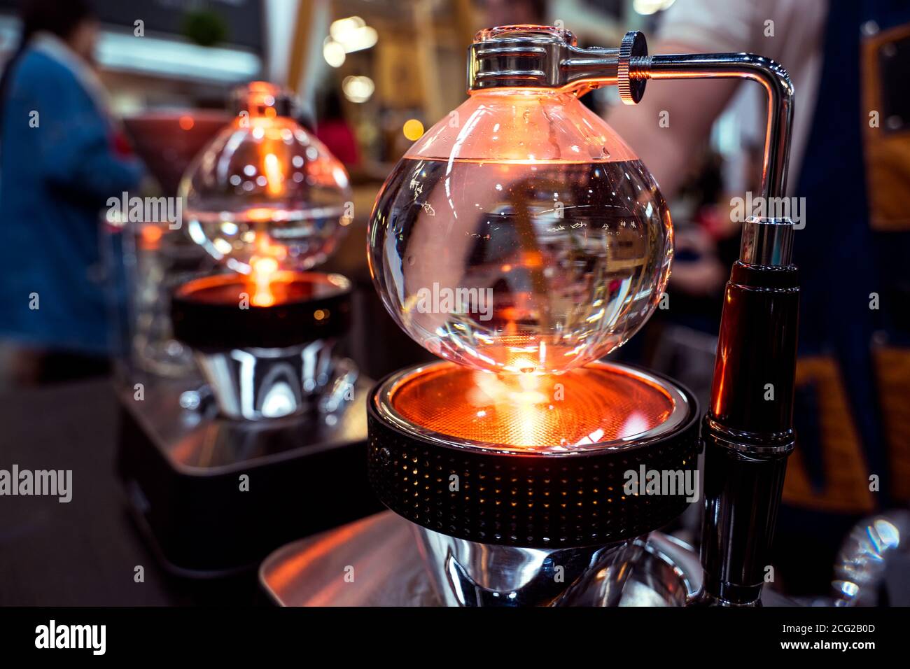 Coffee syphon, specialty brew alternative method Stock Photo - Alamy