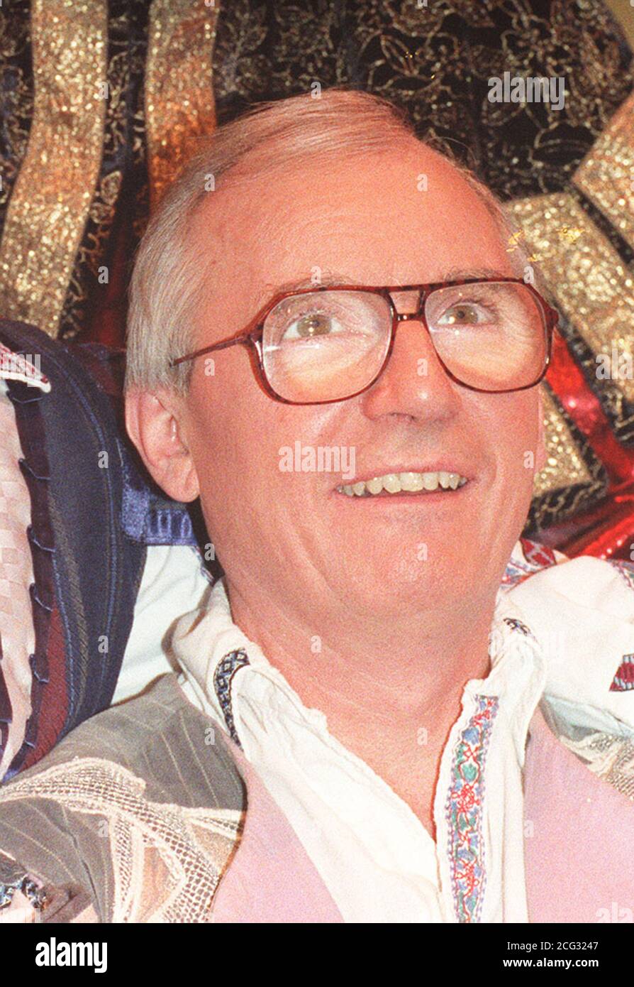 Half top comic duo little hi-res stock photography and images - Alamy