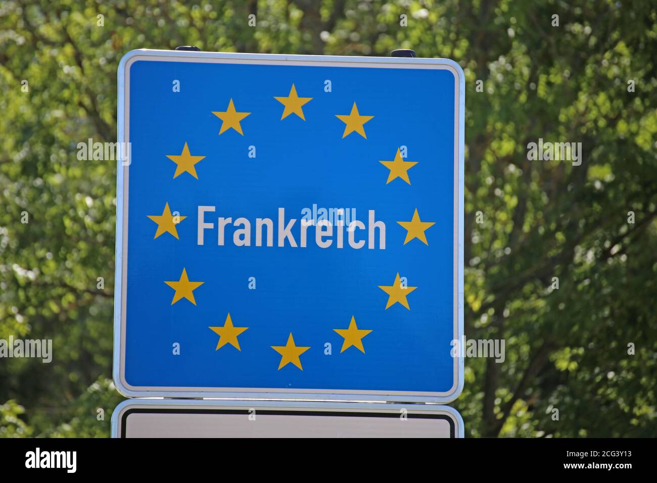 Border sign france hi-res stock photography and images - Alamy