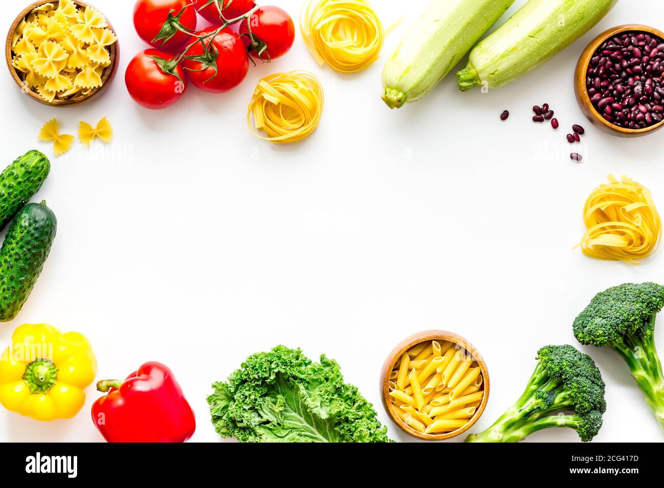 Cooking frame background with vegetables - flat lay from above Stock ...