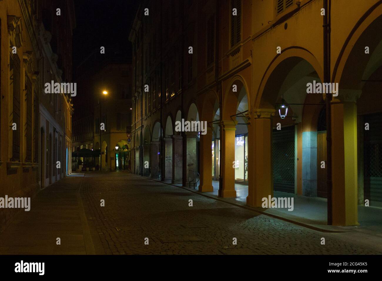 A night view of a Modena street, Italy Stock Photo - Alamy
