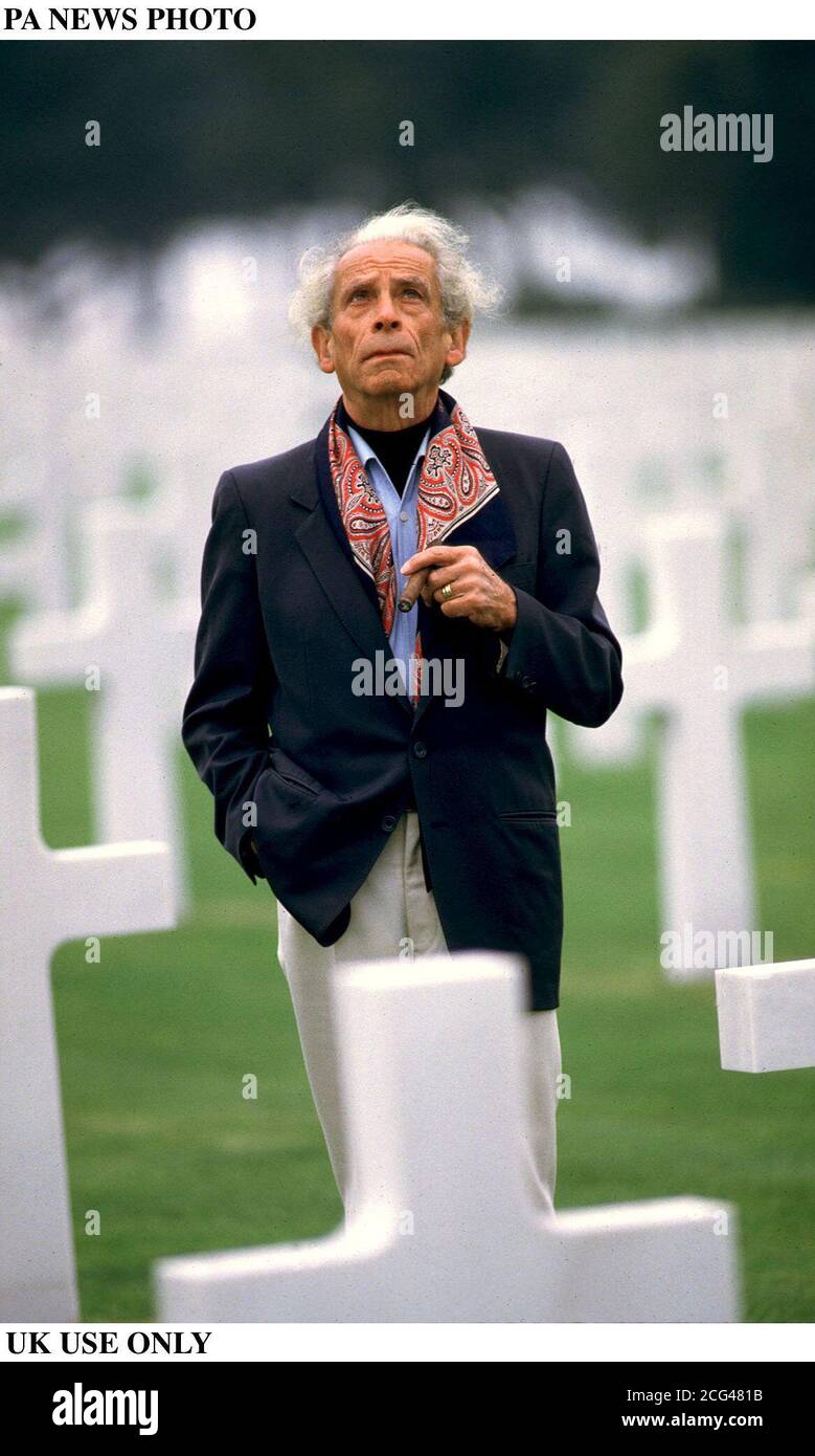 Samuel fuller director hi-res stock photography and images - Alamy
