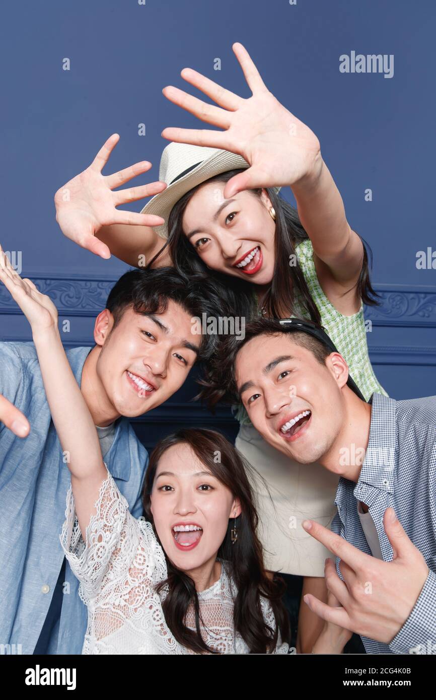 Happy young friend Stock Photo - Alamy