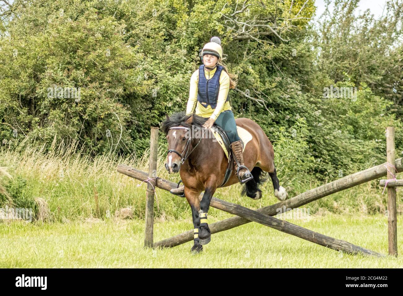 Pony ponies jump showjumping hi-res stock photography and images - Alamy