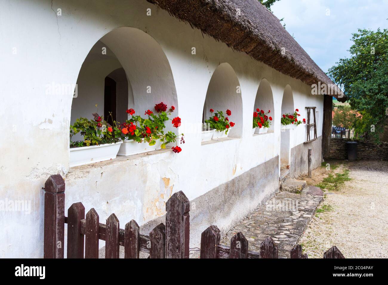 Traditional hungarian houses hi-res stock photography and images - Alamy