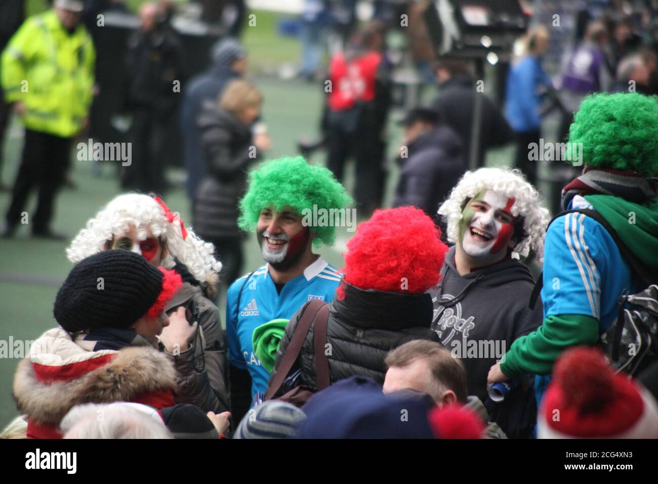 6 nations rugby fans hi-res stock photography and images - Alamy