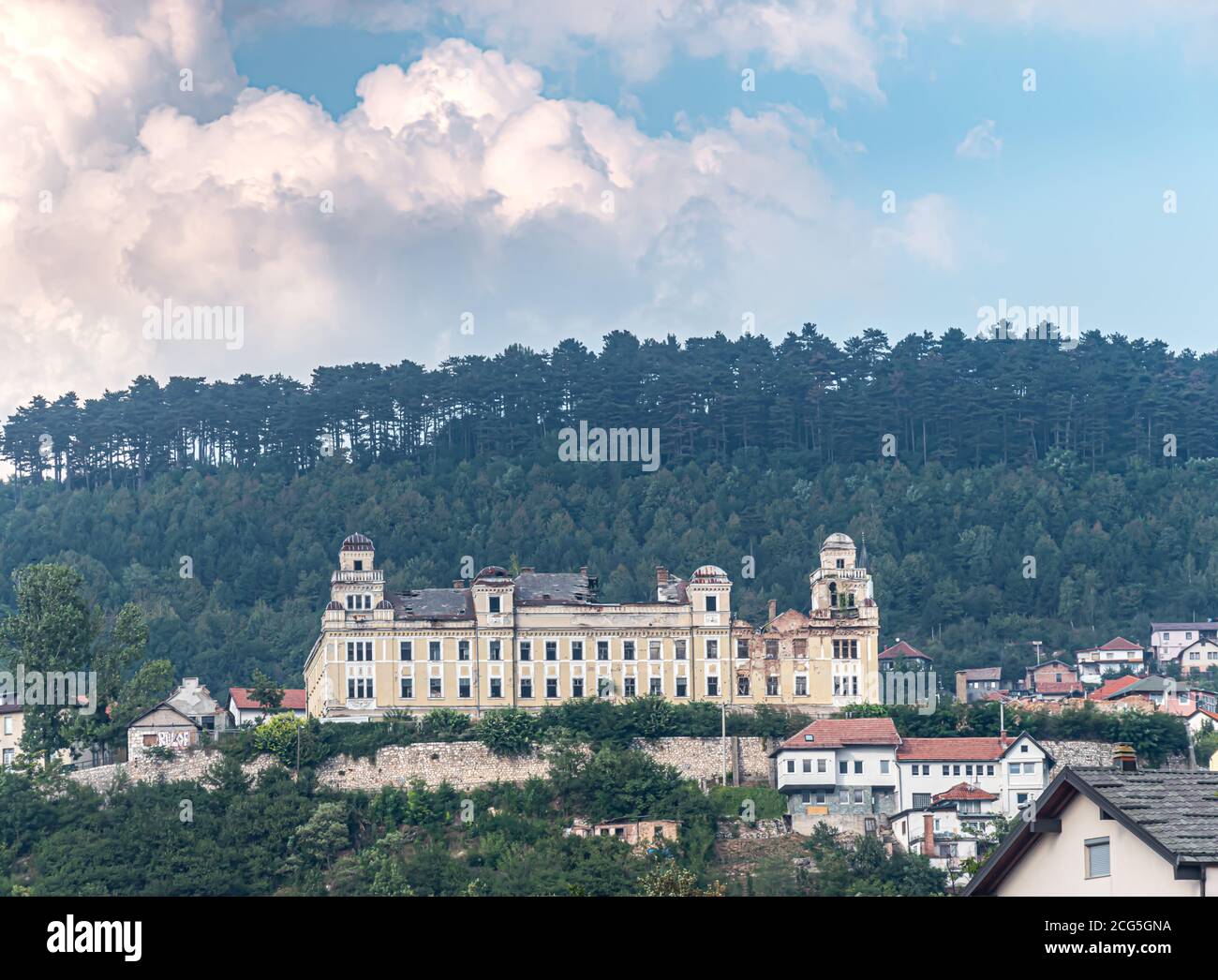 Architecture army barracks building hi-res stock photography and images ...