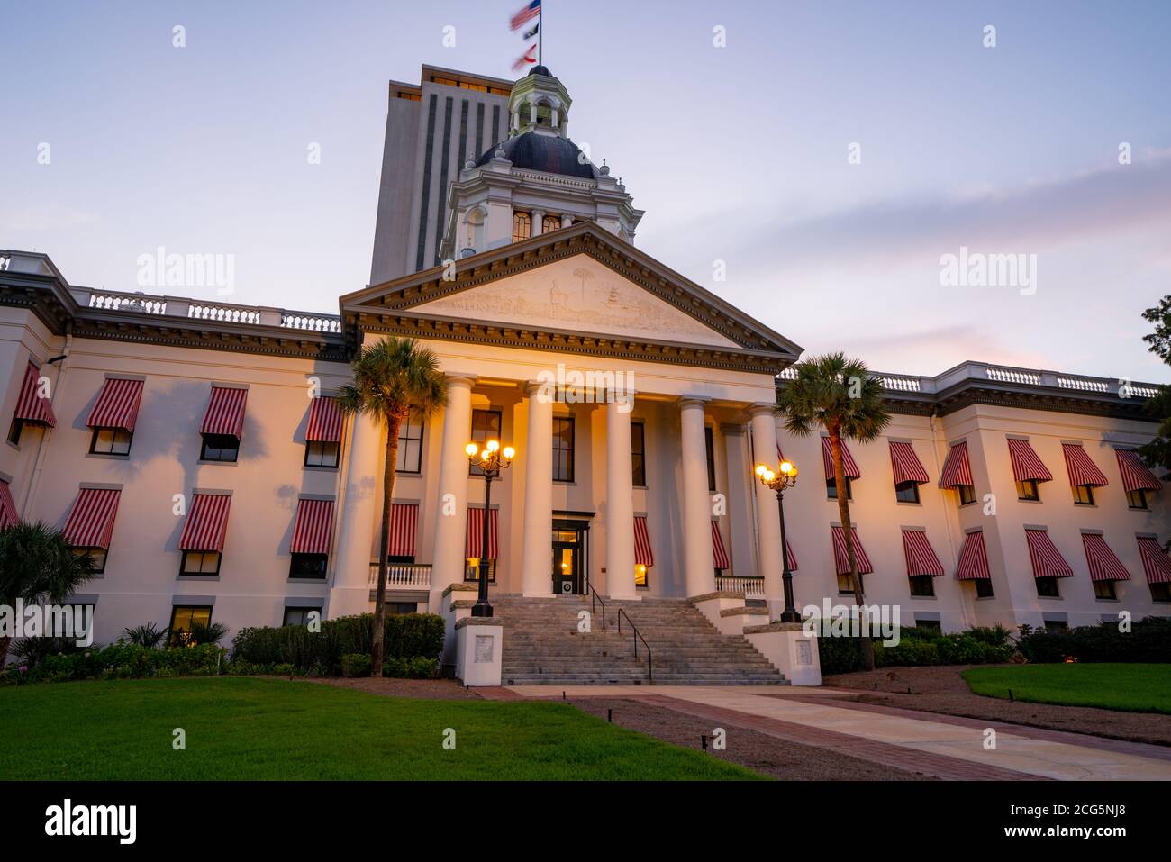 Florida state capitol night hi-res stock photography and images - Alamy