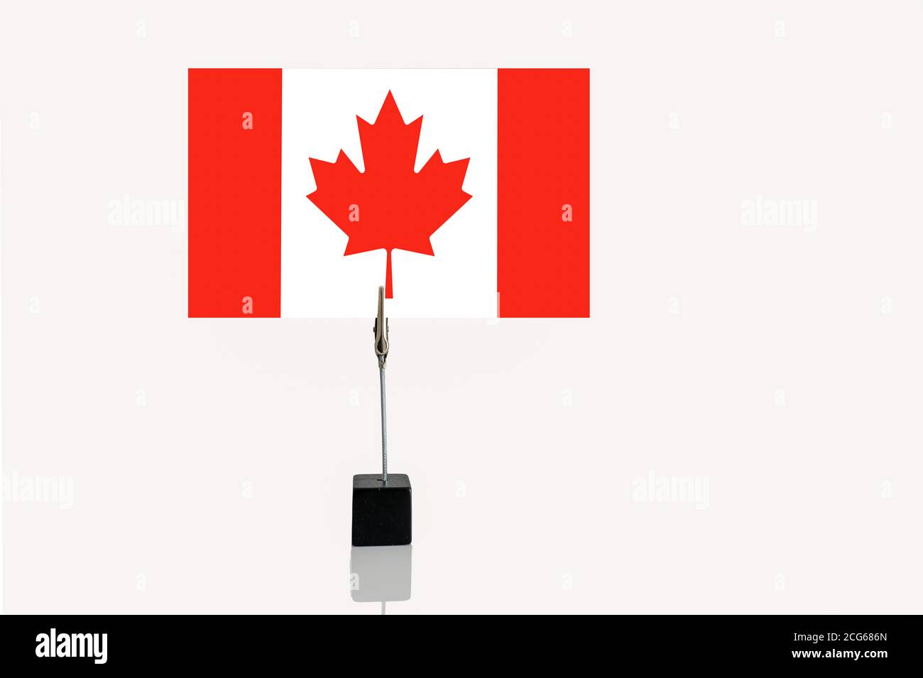 Constitutional monarchy of Canada miniature flag in cube base in ...