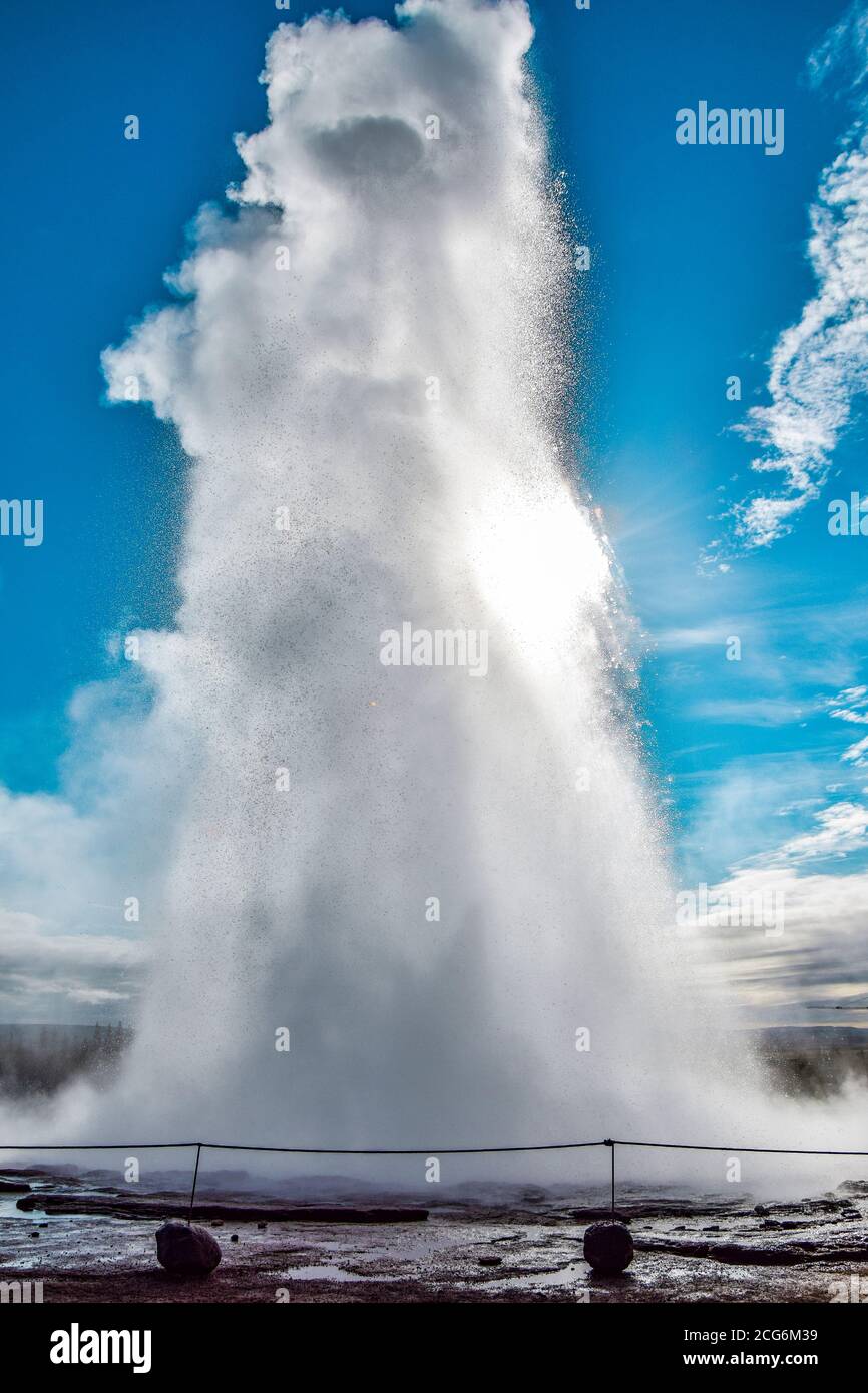 Geyser explosion in Geysir, Iceland Stock Photo - Alamy