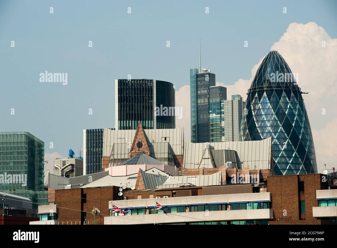 Well known london buildings hi-res stock photography and images - Alamy