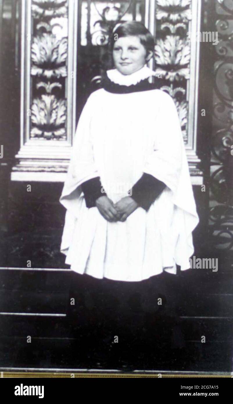 Family collect photo of Robert Eaton in 1975, when he was a St Paul's ...