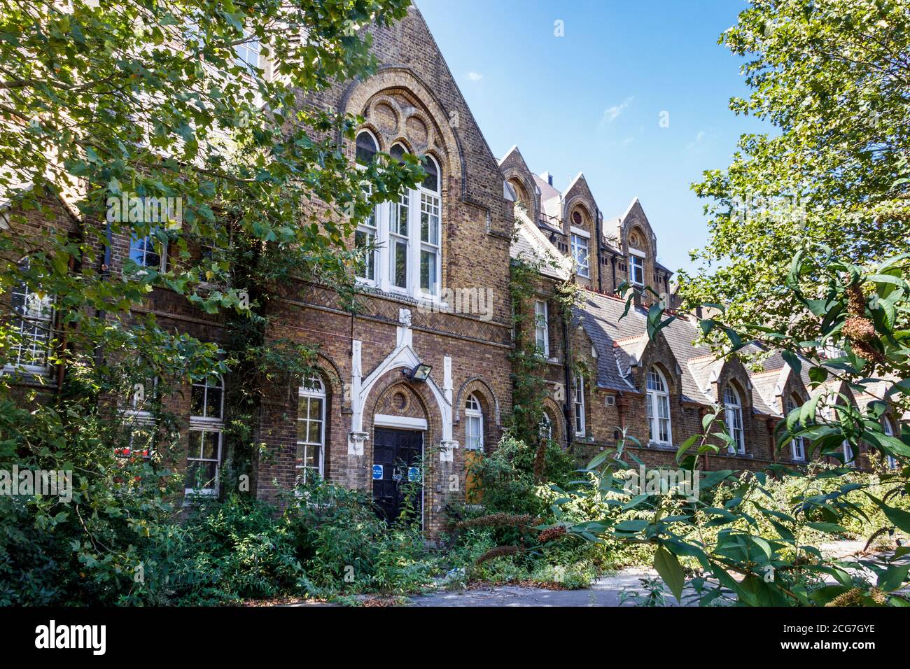 Middlesex hospital hi-res stock photography and images - Alamy