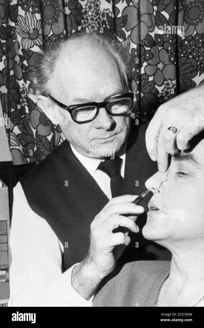 Albert Finney Poirot