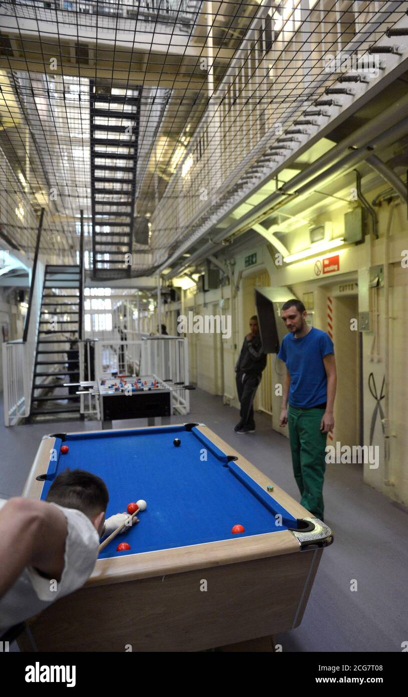 Inmates play pool in pentonville prison hi-res stock photography and ...