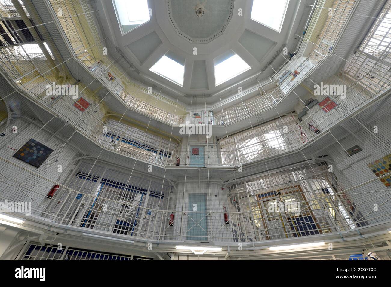 General view of the centre of Pentonville Prison, London Stock Photo ...