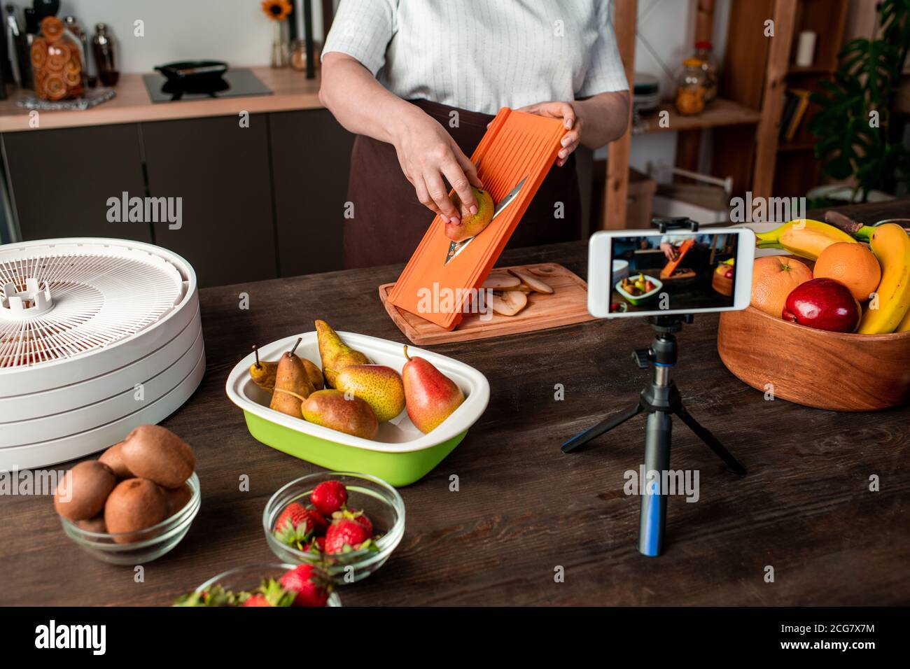 Vlog food hi-res stock photography and images - Alamy