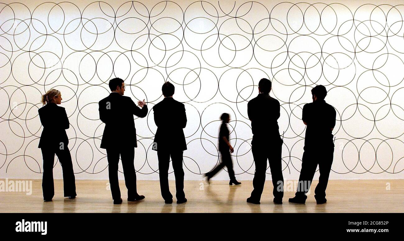 Bridget riley tate britain hi-res stock photography and images - Alamy