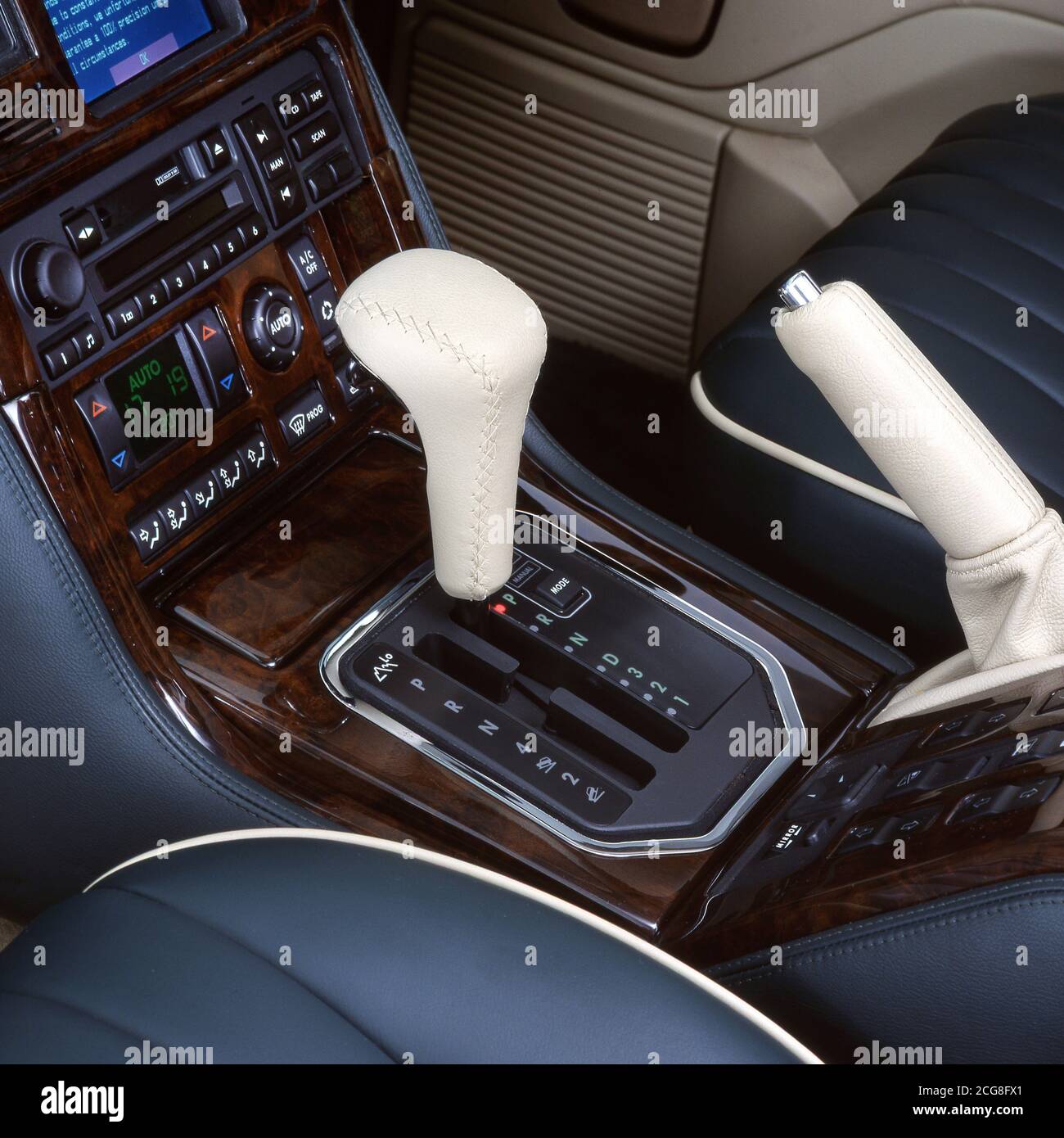 Range Rover Autobiography Interior